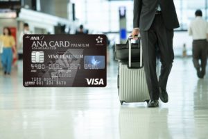 ANA VISAプラチナ プレミアムカード｜評判と特徴、審査基準を徹底解説 | クレジットカード比較ガイド